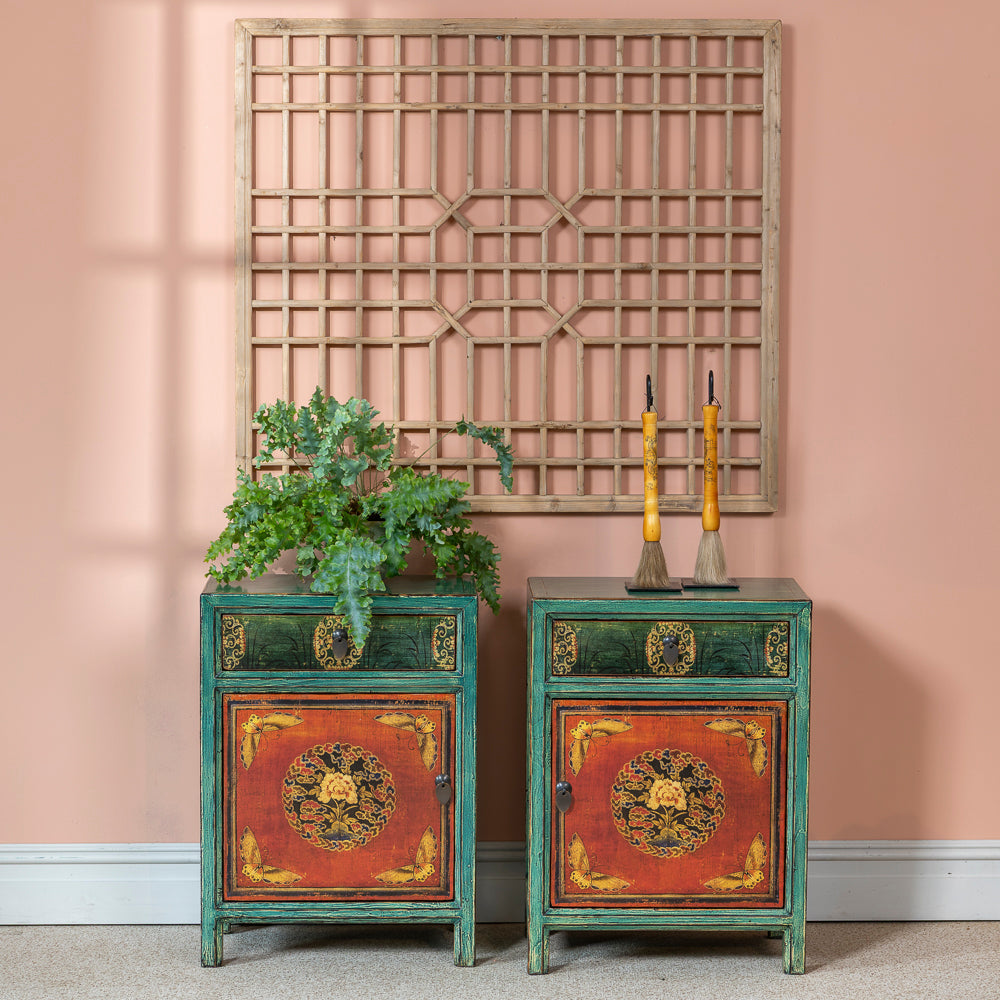 Chinese Bedside Cabinets Decorated | Oriental Pair of Lacquer Cabinets ...