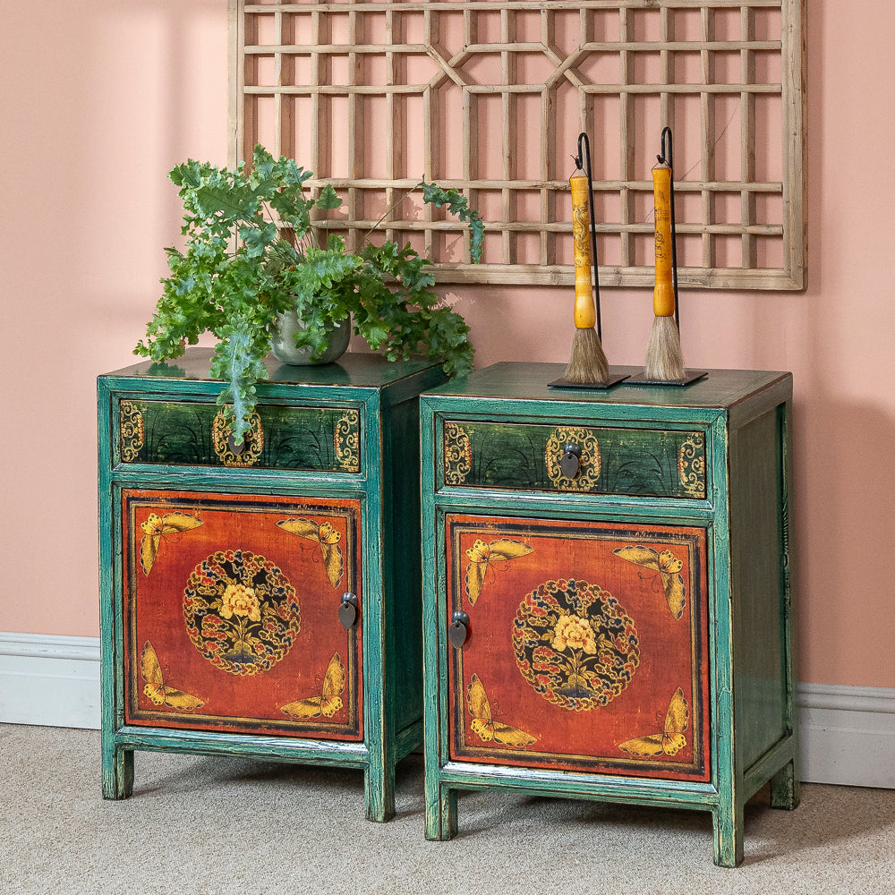 Chinese Bedside Cabinets Decorated | Oriental Pair of Lacquer Cabinets ...